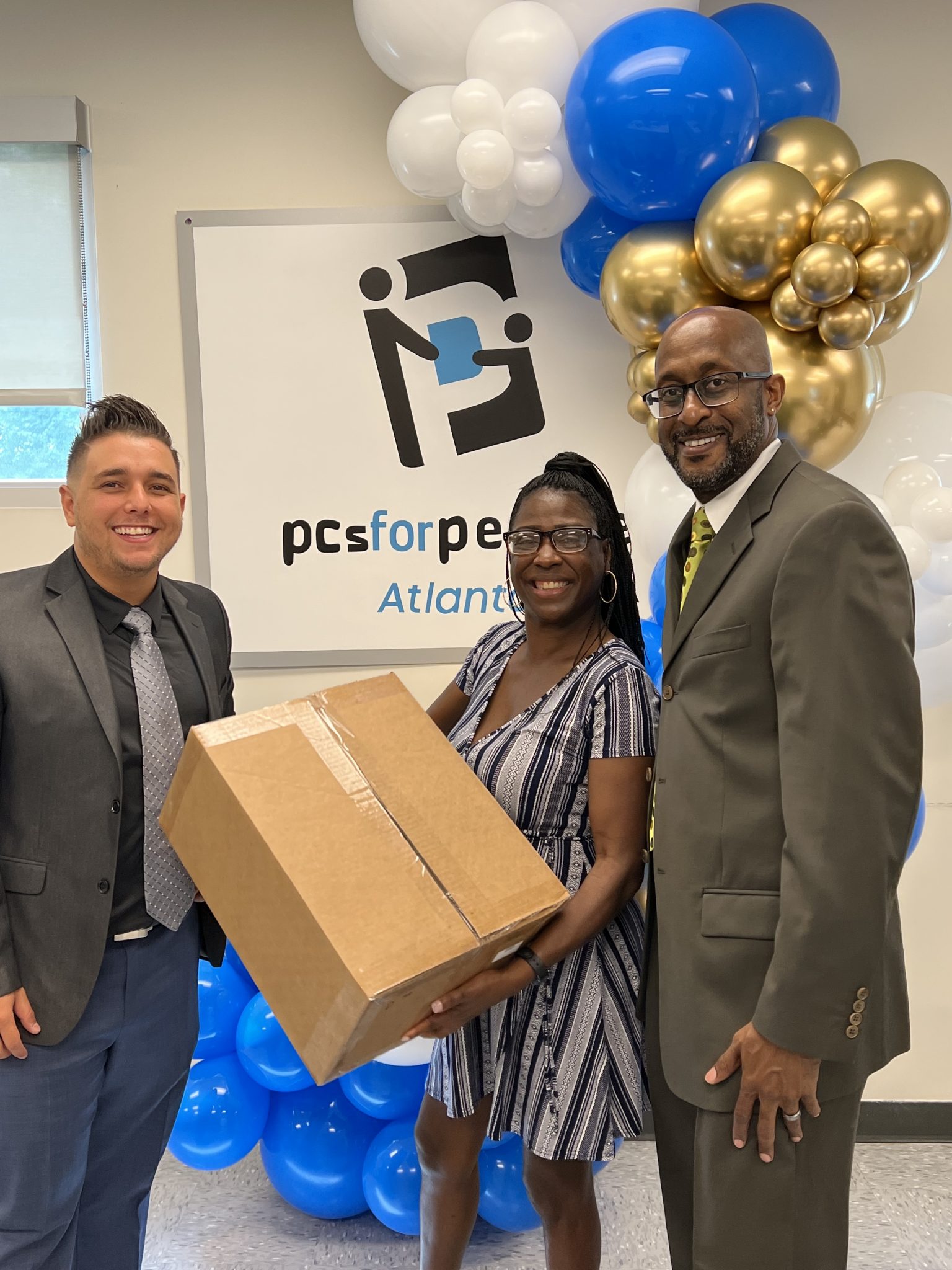 Over 100 Laptops and Hotspots Distributed to Atlanta Technical College ...